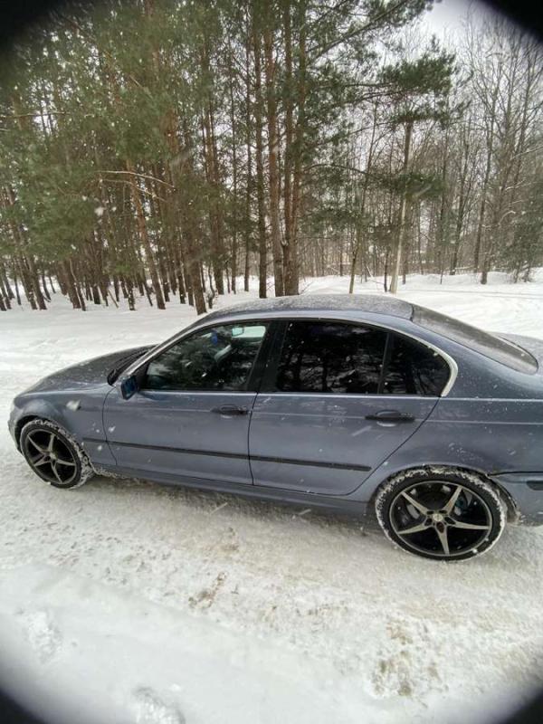 Blue BMW 320 2004 in Kaunas, with an engine capacity of 2.00 L and mileage of 420 thousand km for 1350 €, photo 2 on AUTOMOTO.COM.LV
