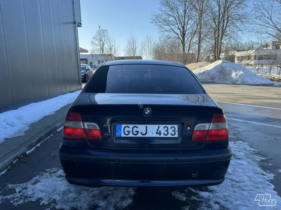 Blue BMW 320 2004 in Panevezys, with an engine capacity of 2.00 L and mileage of 390 thousand km for 1250 €, photo 9 on AUTOMOTO.COM.LV