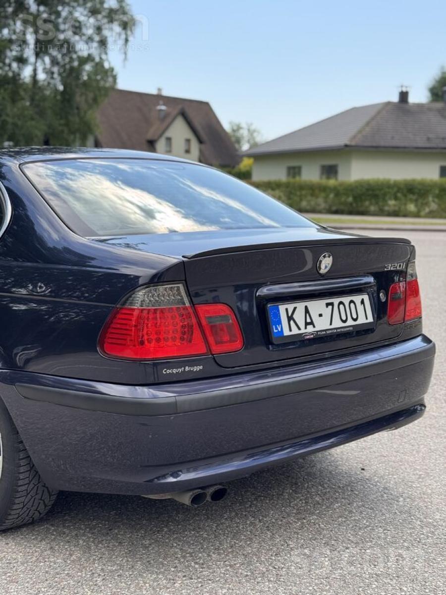 Blue BMW 320 2004 in Riga, with an engine capacity of 2.20 L and mileage of 335 thousand km for 2499 €, photo 5 on AUTOMOTO.COM.LV