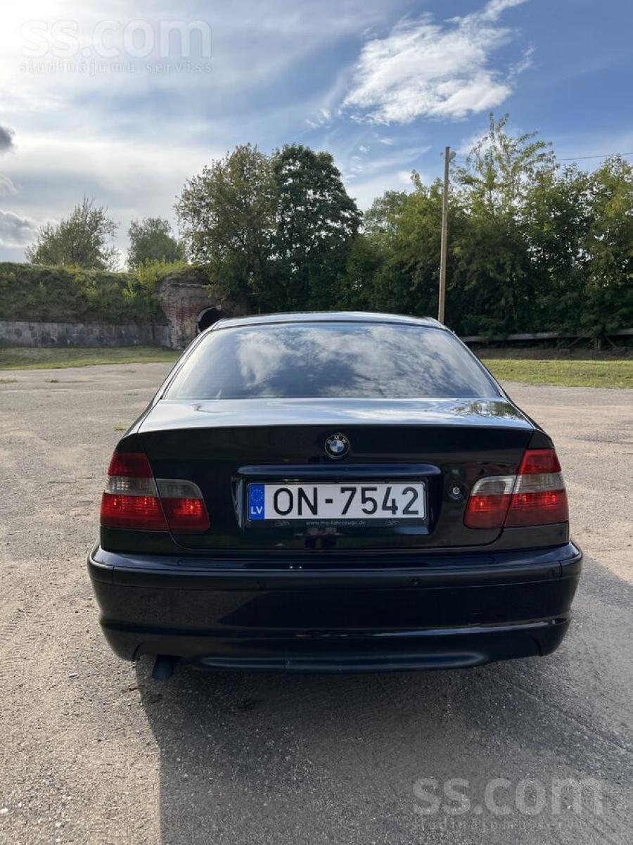 Zils BMW 320 2004 Daugavpils, ar dzinēja tilpumu 2.00 L un nobraukumu 294 tūkst. km par 3650 €, foto 5 vietnē AUTOMOTO.COM.LV