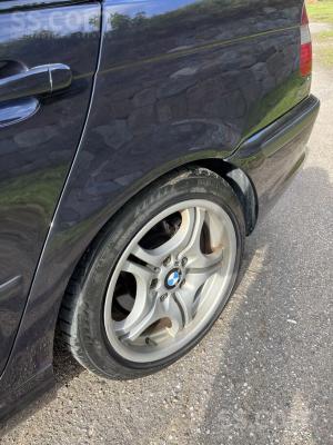 Zils BMW 320 2004 Daugavpils, ar dzinēja tilpumu 2.00 L un nobraukumu 294 tūkst. km par 3650 €, foto 8 vietnē AUTOMOTO.COM.LV