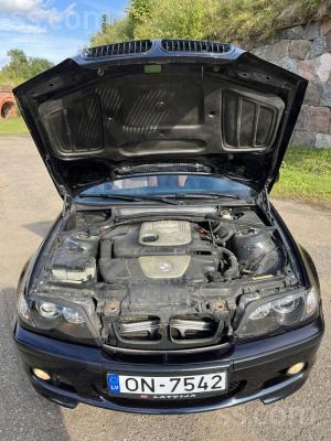 Zils BMW 320 2004 Daugavpils, ar dzinēja tilpumu 2.00 L un nobraukumu 294 tūkst. km par 3650 €, foto 17 vietnē AUTOMOTO.COM.LV