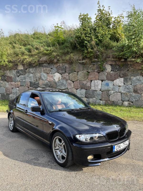 Blue BMW 320 2004 in Daugavpils, with an engine capacity of 2.00 L and mileage of 294 thousand km for 3650 €, photo 2 on AUTOMOTO.COM.LV