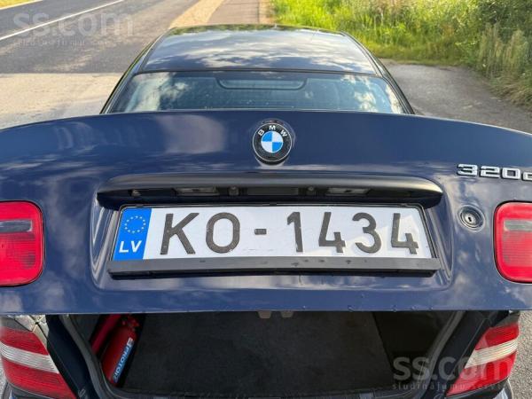 Blue BMW 320 2004 in Riga, with an engine capacity of 2.00 L and mileage of 462 thousand km for 2100 €, photo 8 on AUTOMOTO.COM.LV