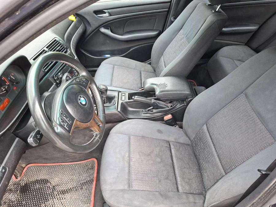 Zils BMW 320 2004 Rokiškis, ar dzinēja tilpumu 2.00 L un nobraukumu 343 tūkst. km par 1450 €, foto 17 vietnē AUTOMOTO.COM.LV