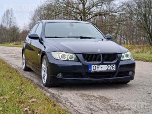 Blue BMW 320 2005 in Liepaja, with an engine capacity of 2.00 L and mileage of 320 thousand km for 3500 €, photo 5 on AUTOMOTO.COM.LV