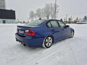 Blue BMW 320 2005 in Kedainiai, with an engine capacity of 2.00 L and mileage of 359 thousand km for 4200 €, photo 5 on AUTOMOTO.COM.LV