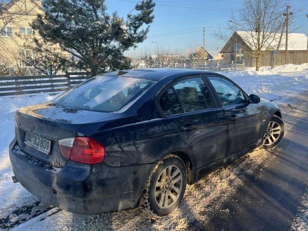 Blue BMW 320 2005 in Birstonas, with an engine capacity of 2.00 L and mileage of 300 thousand km for 2550 €, photo 3 on AUTOMOTO.COM.LV