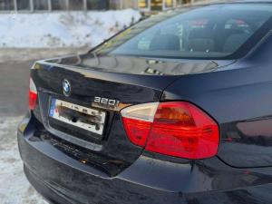 Zils BMW 320 2005 Viļņa, ar dzinēja tilpumu 2.00 L un nobraukumu 271 tūkst. km par 1900 €, foto 6 vietnē AUTOMOTO.COM.LV