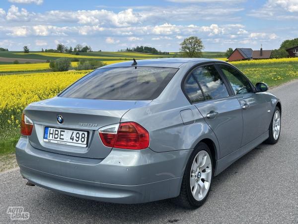 Blue BMW 320 2005 in Alytus, with an engine capacity of 2.00 L and mileage of 320 thousand km for 3150 €, photo 8 on AUTOMOTO.COM.LV
