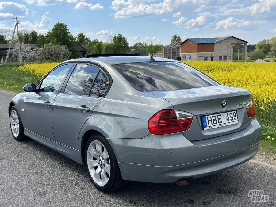 Blue BMW 320 2005 in Alytus, with an engine capacity of 2.00 L and mileage of 320 thousand km for 3150 €, photo 10 on AUTOMOTO.COM.LV
