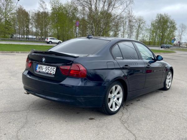 Zils BMW 320 2005 Rīga, ar dzinēja tilpumu 2.00 L un nobraukumu 0 tūkst. km par 5800 €, foto 5 vietnē AUTOMOTO.COM.LV