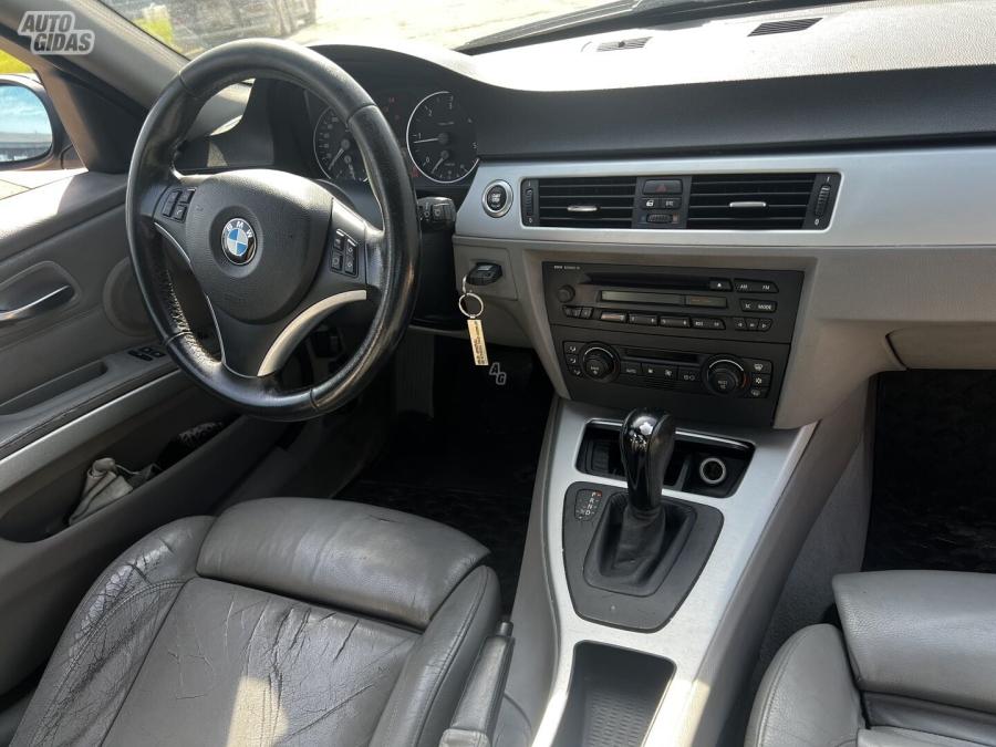 Zils BMW 320 2005 Mažeikiai, ar dzinēja tilpumu 2.00 L un nobraukumu 294 tūkst. km par 2000 €, foto 8 vietnē AUTOMOTO.COM.LV
