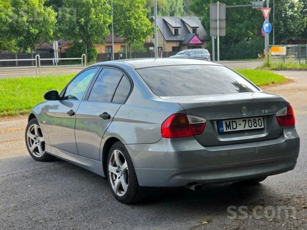 Zils BMW 320 2005 Jelgava, ar dzinēja tilpumu 2.00 L un nobraukumu 380 tūkst. km par 3170 €, foto 5 vietnē AUTOMOTO.COM.LV