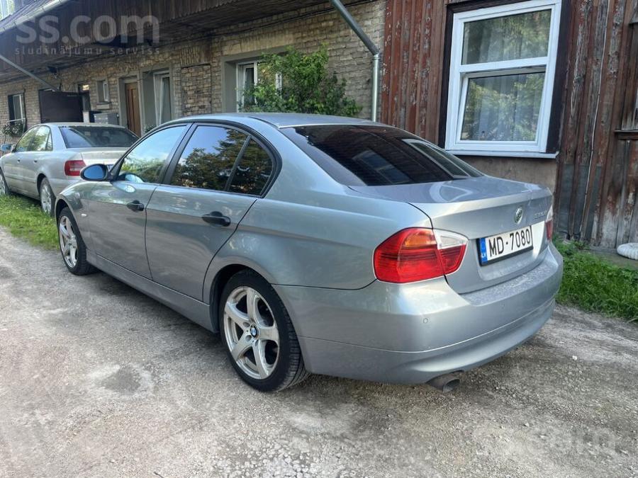 Zils BMW 320 2005 Jelgava, ar dzinēja tilpumu 2.00 L un nobraukumu 380 tūkst. km par 3170 €, foto 10 vietnē AUTOMOTO.COM.LV