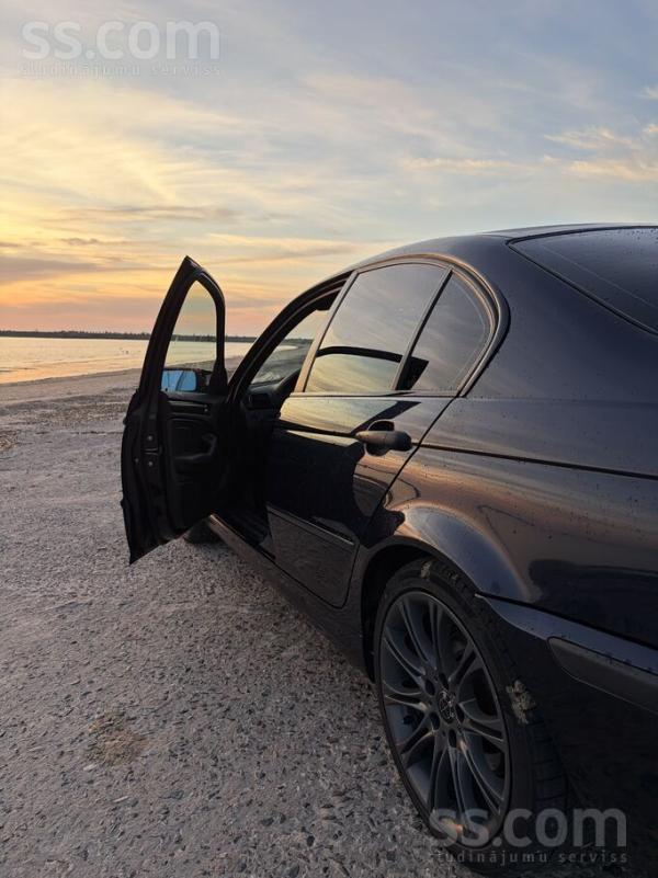 Blue BMW 320 2005 in Liepaja, with an engine capacity of 2.00 L and mileage of 270 thousand km for 3500 €, photo 4 on AUTOMOTO.COM.LV