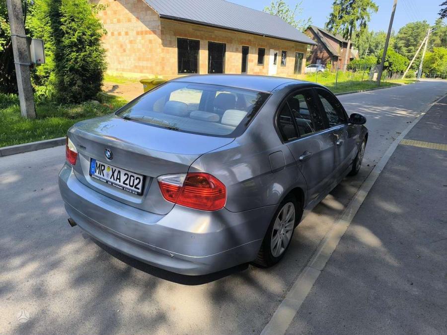Синий БМВ 320 2005 в Биржай, объемом двигателя 2.00 л и пробегом 292 тыс. км за 2500 €, фото 11 на AUTOMOTO.COM.LV
