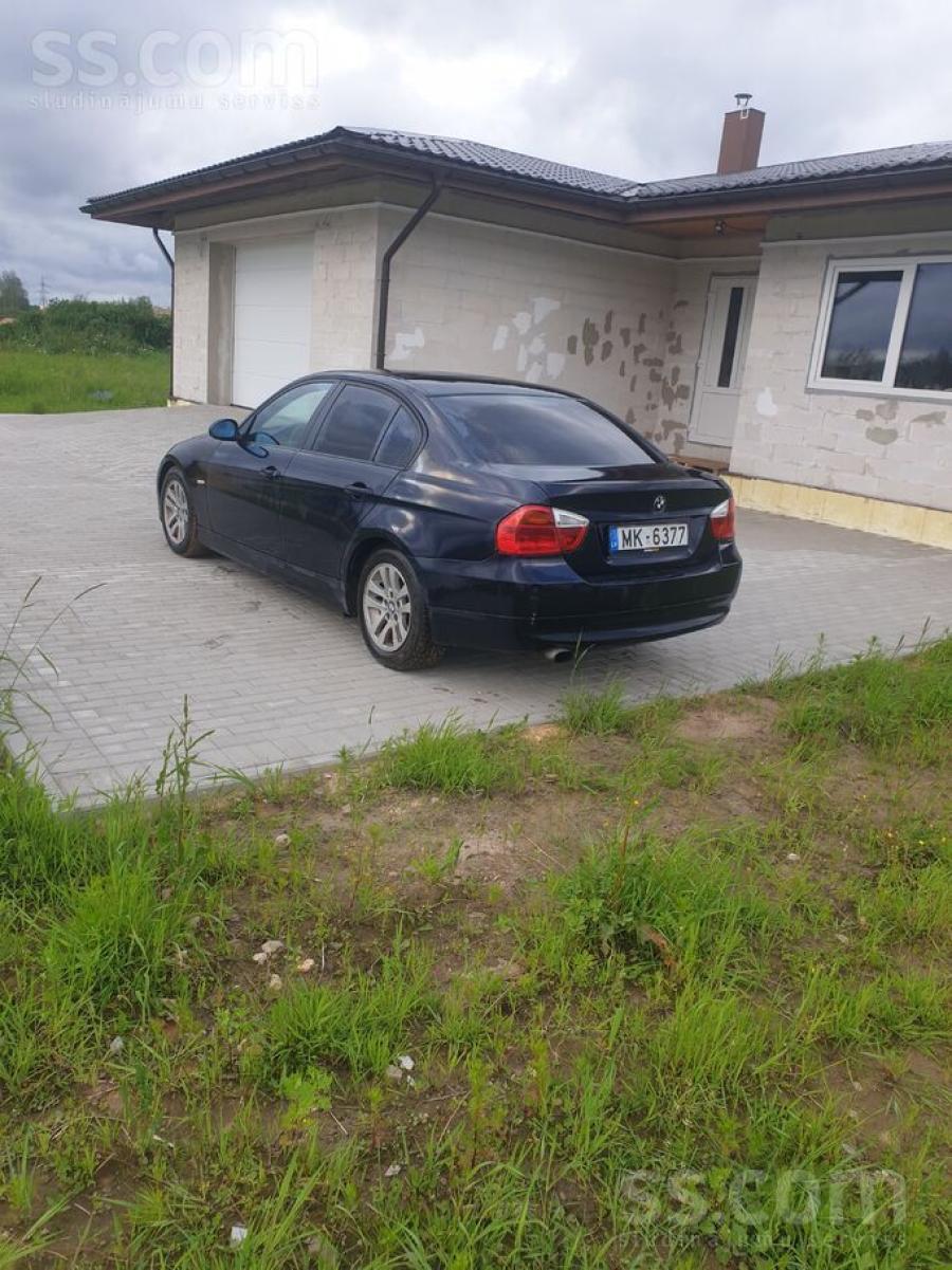 Zils BMW 320 2006 Rīga, ar dzinēja tilpumu 2.00 L un nobraukumu 323 tūkst. km par 1250 €, foto 4 vietnē AUTOMOTO.COM.LV