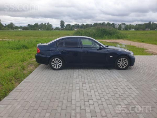 Zils BMW 320 2006 Rīga, ar dzinēja tilpumu 2.00 L un nobraukumu 323 tūkst. km par 1250 €, foto 7 vietnē AUTOMOTO.COM.LV