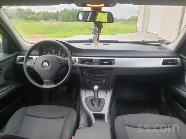 Zils BMW 320 2006 Rīga, ar dzinēja tilpumu 2.00 L un nobraukumu 323 tūkst. km par 1250 €, foto 9 vietnē AUTOMOTO.COM.LV