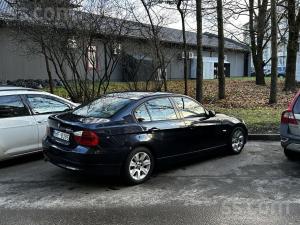 Zils BMW 320 2006 Rīga, ar dzinēja tilpumu 2.00 L un nobraukumu 286 tūkst. km par 3200 €, foto 8 vietnē AUTOMOTO.COM.LV
