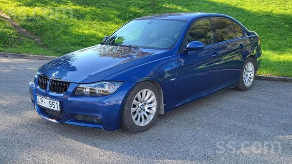 Blue BMW 320 2006 in Riga, with an engine capacity of 2.00 L and mileage of 298 thousand km for 4250 €, photo 3 on AUTOMOTO.COM.LV
