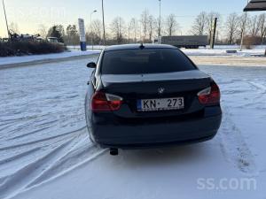 Zils BMW 320 2006 Rīga, ar dzinēja tilpumu 2.00 L un nobraukumu 362 tūkst. km par 4300 €, foto 5 vietnē AUTOMOTO.COM.LV