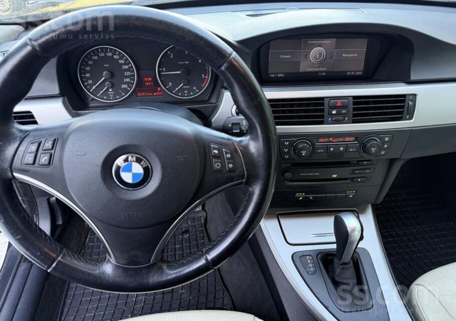 Zils BMW 320 2006 Rīga, ar dzinēja tilpumu 2.00 L un nobraukumu 362 tūkst. km par 4300 €, foto 11 vietnē AUTOMOTO.COM.LV