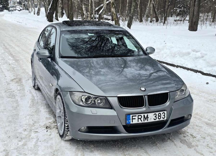 Zils BMW 320 2006 Radviliškis, ar dzinēja tilpumu 2.00 L un nobraukumu 340 tūkst. km par 3400 €, foto 2 vietnē AUTOMOTO.COM.LV