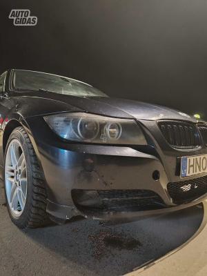 Blue BMW 320 2006 in Moletai, with an engine capacity of 2.00 L and mileage of 504 thousand km for 2800 €, photo 9 on AUTOMOTO.COM.LV
