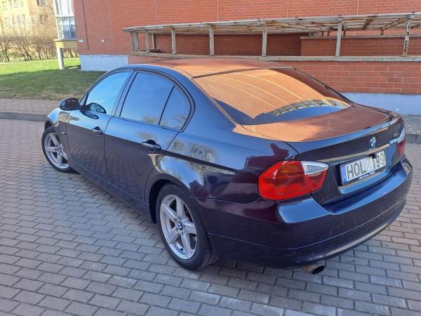 Zils BMW 320 2006 Klaipėda, ar dzinēja tilpumu 2.00 L un nobraukumu 348 tūkst. km par 1500 €, foto 2 vietnē AUTOMOTO.COM.LV