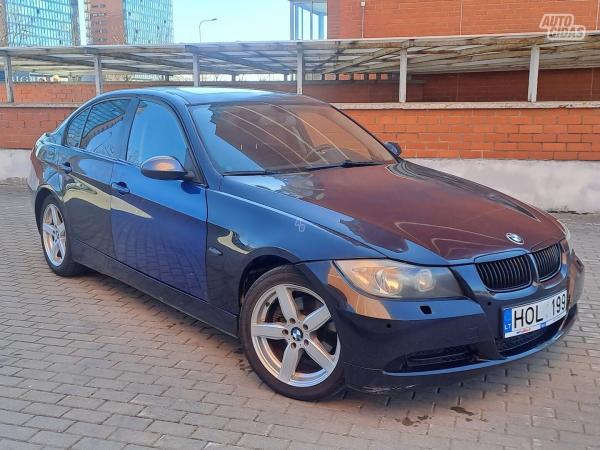 Zils BMW 320 2006 Klaipėda, ar dzinēja tilpumu 2.00 L un nobraukumu 348 tūkst. km par 1500 €, foto 4 vietnē AUTOMOTO.COM.LV