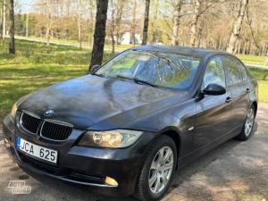 Синий БМВ 320 2006 в Шальчининкай, объемом двигателя 2.00 л и пробегом 46 тыс. км за 1900 €, фото 4 на AUTOMOTO.COM.LV