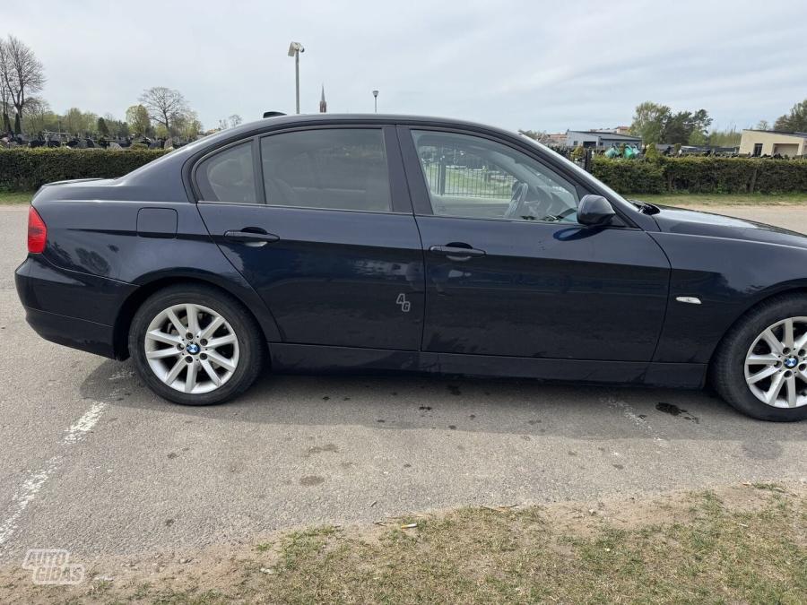 Blue BMW 320 2006 in Silale, with an engine capacity of 2.00 L and mileage of 290 thousand km for 4200 €, photo 6 on AUTOMOTO.COM.LV