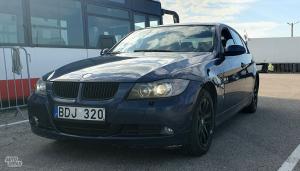 Zils BMW 320 2006 Viļņa, ar dzinēja tilpumu 2.00 L un nobraukumu 190 tūkst. km par 2150 €, foto  vietnē AUTOMOTO.COM.LV
