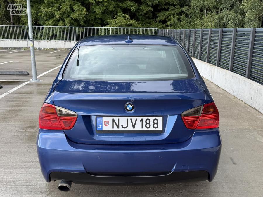 Zils BMW 320 2006 Viļņa, ar dzinēja tilpumu 2.00 L un nobraukumu 336 tūkst. km par 4700 €, foto 7 vietnē AUTOMOTO.COM.LV
