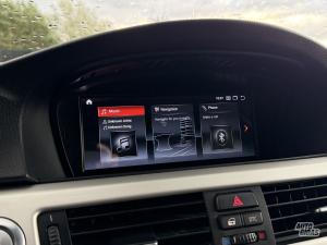 Zils BMW 320 2006 Viļņa, ar dzinēja tilpumu 2.00 L un nobraukumu 336 tūkst. km par 4700 €, foto 12 vietnē AUTOMOTO.COM.LV