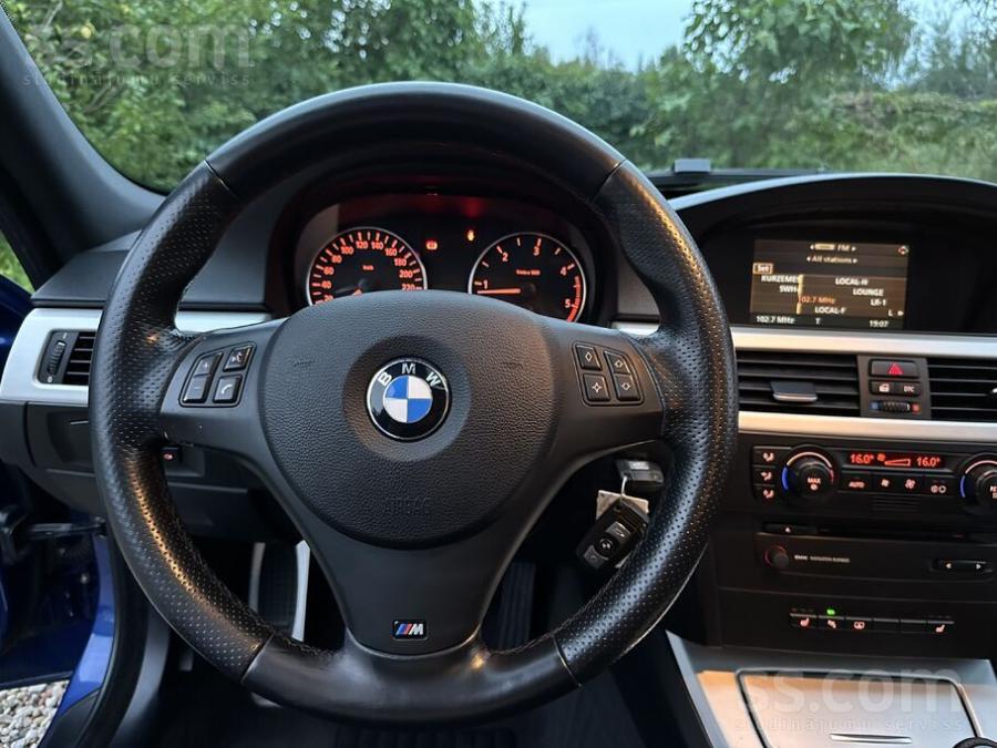 Blue BMW 320 2006 in Tukums, with an engine capacity of 2.00 L and mileage of 363 thousand km for 5990 €, photo 18 on AUTOMOTO.COM.LV