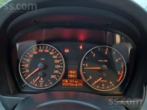 Blue BMW 320 2006 in Tukums, with an engine capacity of 2.00 L and mileage of 363 thousand km for 5990 €, photo 19 on AUTOMOTO.COM.LV