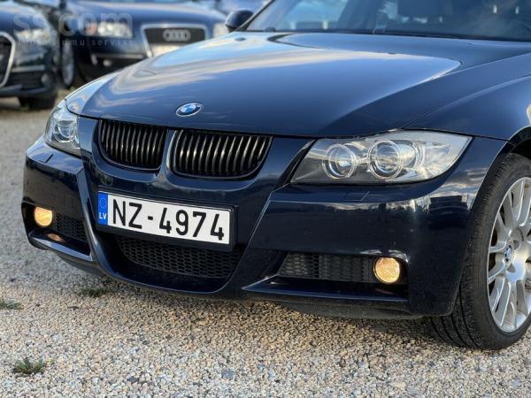 BMW 320 2006 in Valmiera on AUTOMOTO.COM.LV Blue BMW 320 2006 in Valmiera, with an engine capacity of 2.00 L and mileage of 240 thousand km for 4250 €, photo 3 on AUTOMOTO.COM.LV