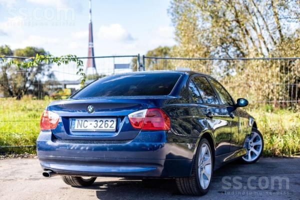 Синий БМВ 320 2006 в Рига, объемом двигателя 2.00 л и пробегом 150 тыс. км за 4790 €, фото 8 на AUTOMOTO.COM.LV