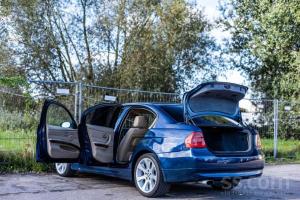 Blue BMW 320 2006 in Riga, with an engine capacity of 2.00 L and mileage of 150 thousand km for 4790 €, photo 10 on AUTOMOTO.COM.LV