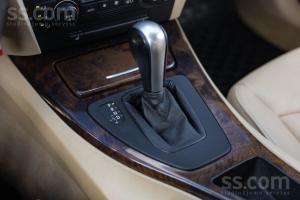 Blue BMW 320 2006 in Riga, with an engine capacity of 2.00 L and mileage of 150 thousand km for 4790 €, photo 20 on AUTOMOTO.COM.LV