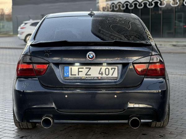 Blue BMW 320 2007 in Kaunas, with an engine capacity of 2.00 L and mileage of 397 thousand km for 3250 €, photo 5 on AUTOMOTO.COM.LV