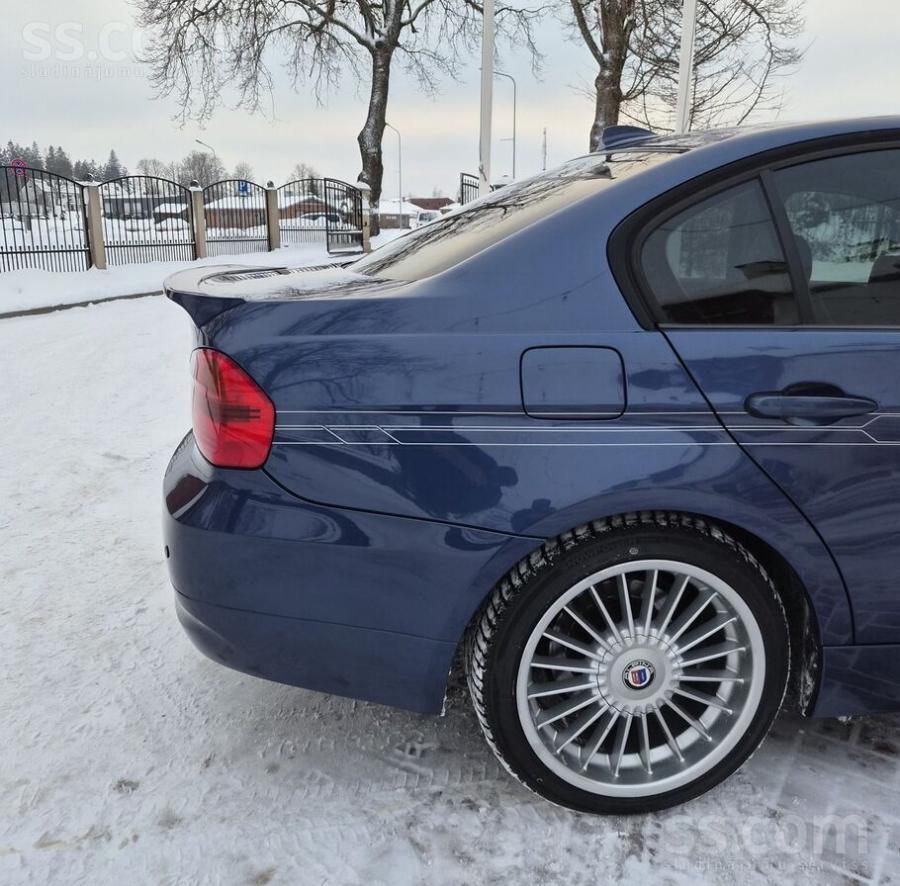 Blue BMW 320 2007 in Jekabpils, with an engine capacity of 2.00 L and mileage of 345 thousand km for 10500 €, photo 8 on AUTOMOTO.COM.LV