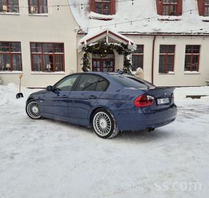Blue BMW 320 2007 in Jekabpils, with an engine capacity of 2.00 L and mileage of 345 thousand km for 10500 €, photo 11 on AUTOMOTO.COM.LV