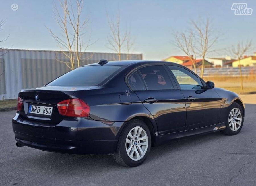 Zils BMW 320 2007 Panevēža, ar dzinēja tilpumu 2.00 L un nobraukumu 4 tūkst. km par 2150 €, foto 8 vietnē AUTOMOTO.COM.LV
