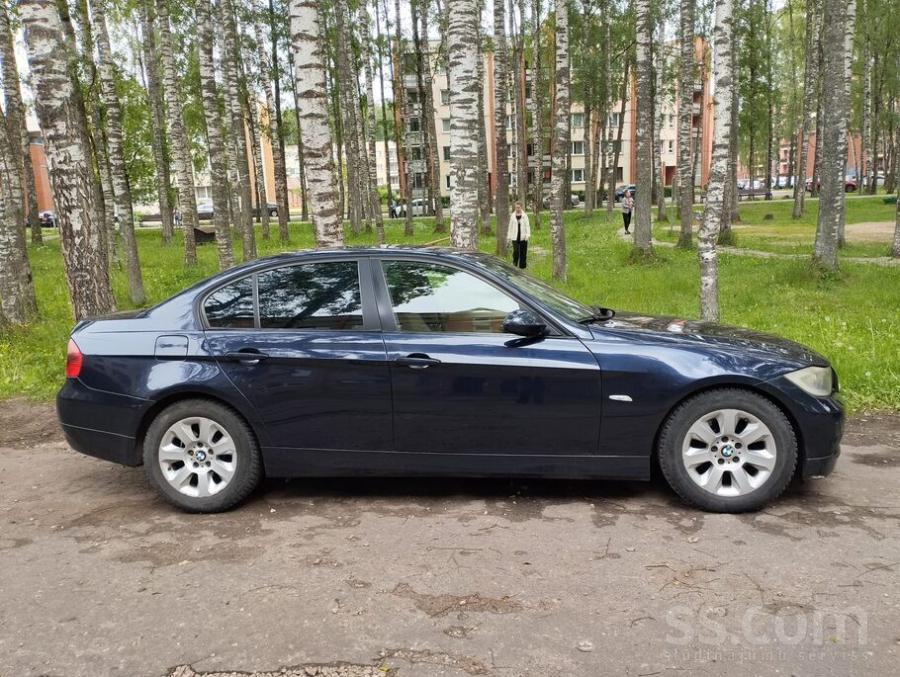 Blue BMW 320 2007 in Riga, with an engine capacity of 2.00 L and mileage of 350 thousand km for 3100 €, photo 3 on AUTOMOTO.COM.LV