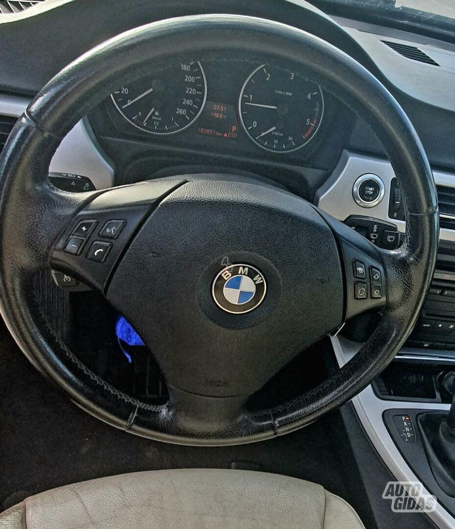 Blue BMW 320 2007 in Vilnius, with an engine capacity of 2.00 L and mileage of 190 thousand km for 2100 €, photo 9 on AUTOMOTO.COM.LV