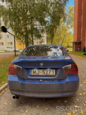 Синий БМВ 320 2007 в Рига, объемом двигателя 2.00 л и пробегом 507 тыс. км за 1900 €, фото 3 на AUTOMOTO.COM.LV